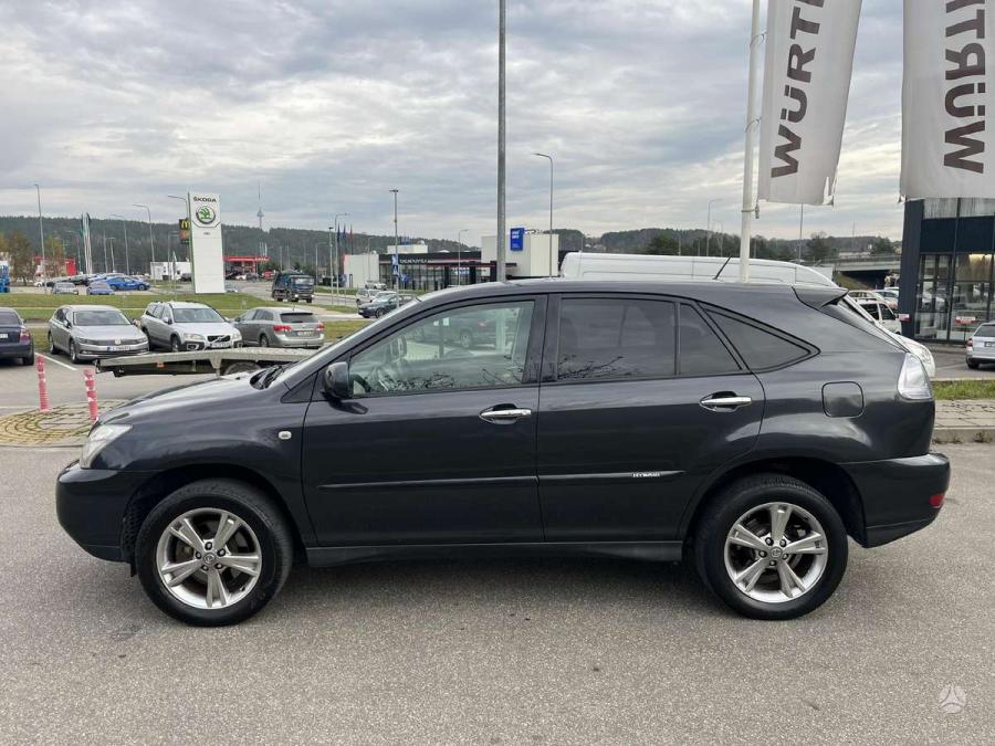 Pelēks Lexus RX 400h 2007 Viļņa, ar dzinēja tilpumu 3.31 L un nobraukumu 338 tūkst. km par 6950 €, foto 8 vietnē AUTOMOTO.COM.LV