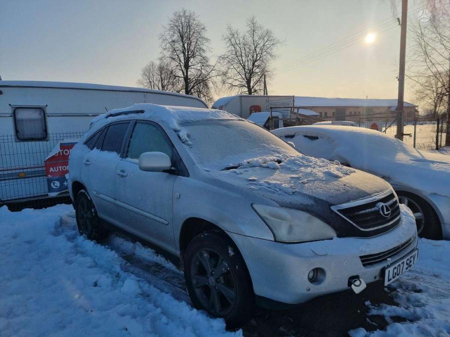 Pelēks Lexus RX 400h 2007 Tauragė, ar dzinēja tilpumu 3.30 L un nobraukumu 200 tūkst. km par 2250 €, foto 3 vietnē AUTOMOTO.COM.LV