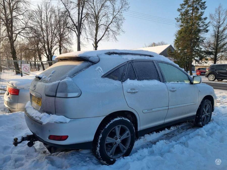Pelēks Lexus RX 400h 2007 Tauragė, ar dzinēja tilpumu 3.30 L un nobraukumu 200 tūkst. km par 2250 €, foto 4 vietnē AUTOMOTO.COM.LV