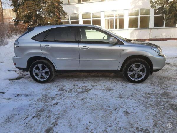 Grey Lexus RX 400h 2007 in Alytus, with an engine capacity of 3.31 L and mileage of 302 thousand km for 6400 €, photo 4 on AUTOMOTO.COM.LV