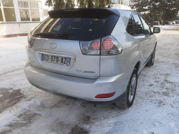 Grey Lexus RX 400h 2007 in Alytus, with an engine capacity of 3.31 L and mileage of 302 thousand km for 6400 €, photo 8 on AUTOMOTO.COM.LV