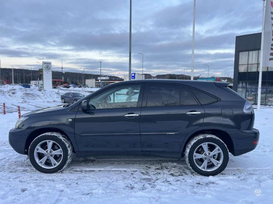 Grey Lexus RX 400h 2007 in Vilnius, with an engine capacity of 3.31 L and mileage of 338 thousand km for 6950 €, photo 8 on AUTOMOTO.COM.LV