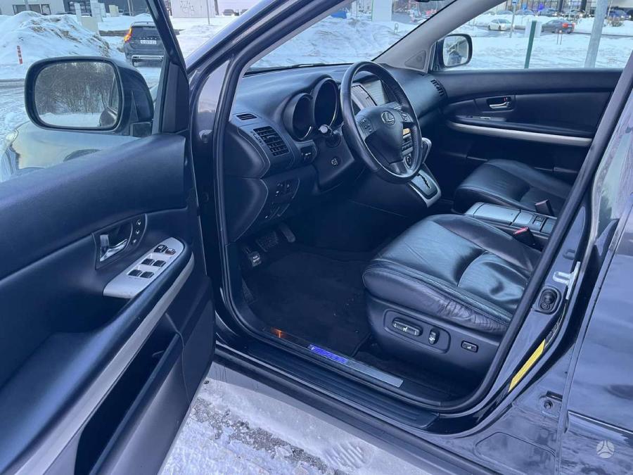 Grey Lexus RX 400h 2007 in Vilnius, with an engine capacity of 3.31 L and mileage of 338 thousand km for 6950 €, photo 23 on AUTOMOTO.COM.LV