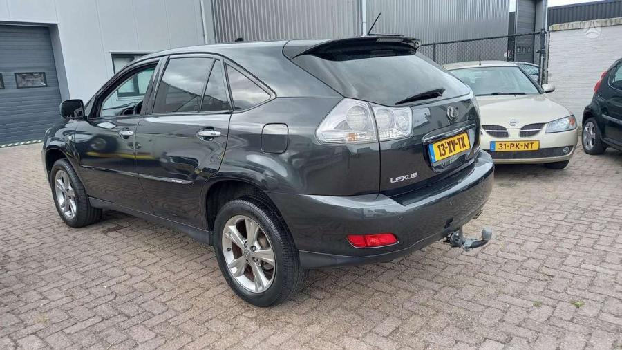 Grey Lexus RX 400h 2007 in Vilnius, with an engine capacity of 3.31 L and mileage of 338 thousand km for 6950 €, photo 39 on AUTOMOTO.COM.LV