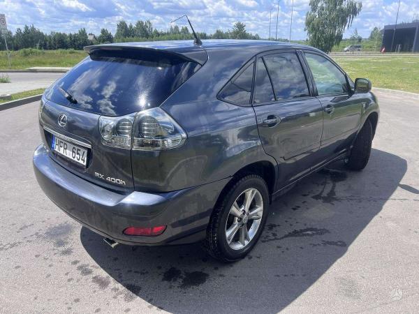 Pelēks Lexus RX 400h 2007 Viļņa, ar dzinēja tilpumu 3.31 L un nobraukumu 236 tūkst. km par 4000 €, foto 3 vietnē AUTOMOTO.COM.LV