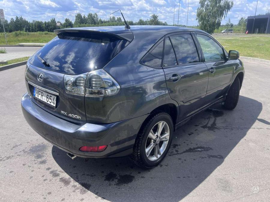 Pelēks Lexus RX 400h 2007 Viļņa, ar dzinēja tilpumu 3.31 L un nobraukumu 236 tūkst. km par 4000 €, foto 4 vietnē AUTOMOTO.COM.LV