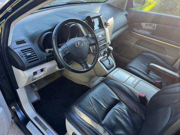Pelēks Lexus RX 400h 2007 Viļņa, ar dzinēja tilpumu 3.31 L un nobraukumu 177 tūkst. km par 5500 €, foto 5 vietnē AUTOMOTO.COM.LV