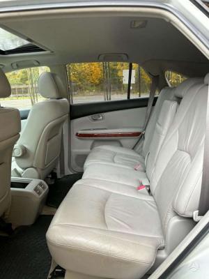 Grey Lexus RX 400h 2007 in Vilnius, with an engine capacity of 3.31 L and mileage of 162 thousand km for 5900 €, photo 11 on AUTOMOTO.COM.LV