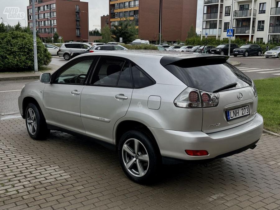 Pelēks Lexus RX 400h 2007 Viļņa, ar dzinēja tilpumu 3.50 L un nobraukumu 260 tūkst. km par 5500 €, foto 5 vietnē AUTOMOTO.COM.LV