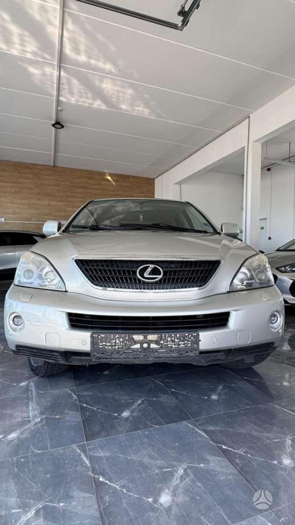 Grey Lexus RX 400h 2007 in Panevezys, with an engine capacity of 3.30 L and mileage of 297 thousand km for 5700 €, photo 2 on AUTOMOTO.COM.LV