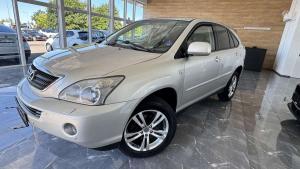 Pelēks Lexus RX 400h 2007 Panevēža, ar dzinēja tilpumu 3.30 L un nobraukumu 297 tūkst. km par 5700 €, foto 4 vietnē AUTOMOTO.COM.LV