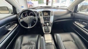 Pelēks Lexus RX 400h 2007 Panevēža, ar dzinēja tilpumu 3.30 L un nobraukumu 297 tūkst. km par 5700 €, foto 13 vietnē AUTOMOTO.COM.LV