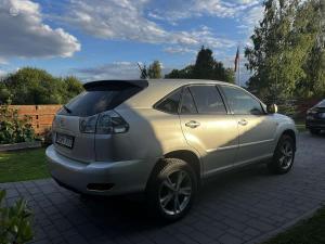 Pelēks Lexus RX 400h 2007 Viļņa, ar dzinēja tilpumu 3.31 L un nobraukumu 305 tūkst. km par 4199 €, foto  vietnē AUTOMOTO.COM.LV