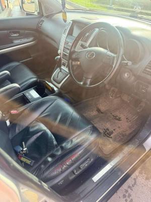 Pelēks Lexus RX 400h 2007 Šauļi, ar dzinēja tilpumu 0.00 L un nobraukumu 225 tūkst. km par 2600 €, foto 6 vietnē AUTOMOTO.COM.LV