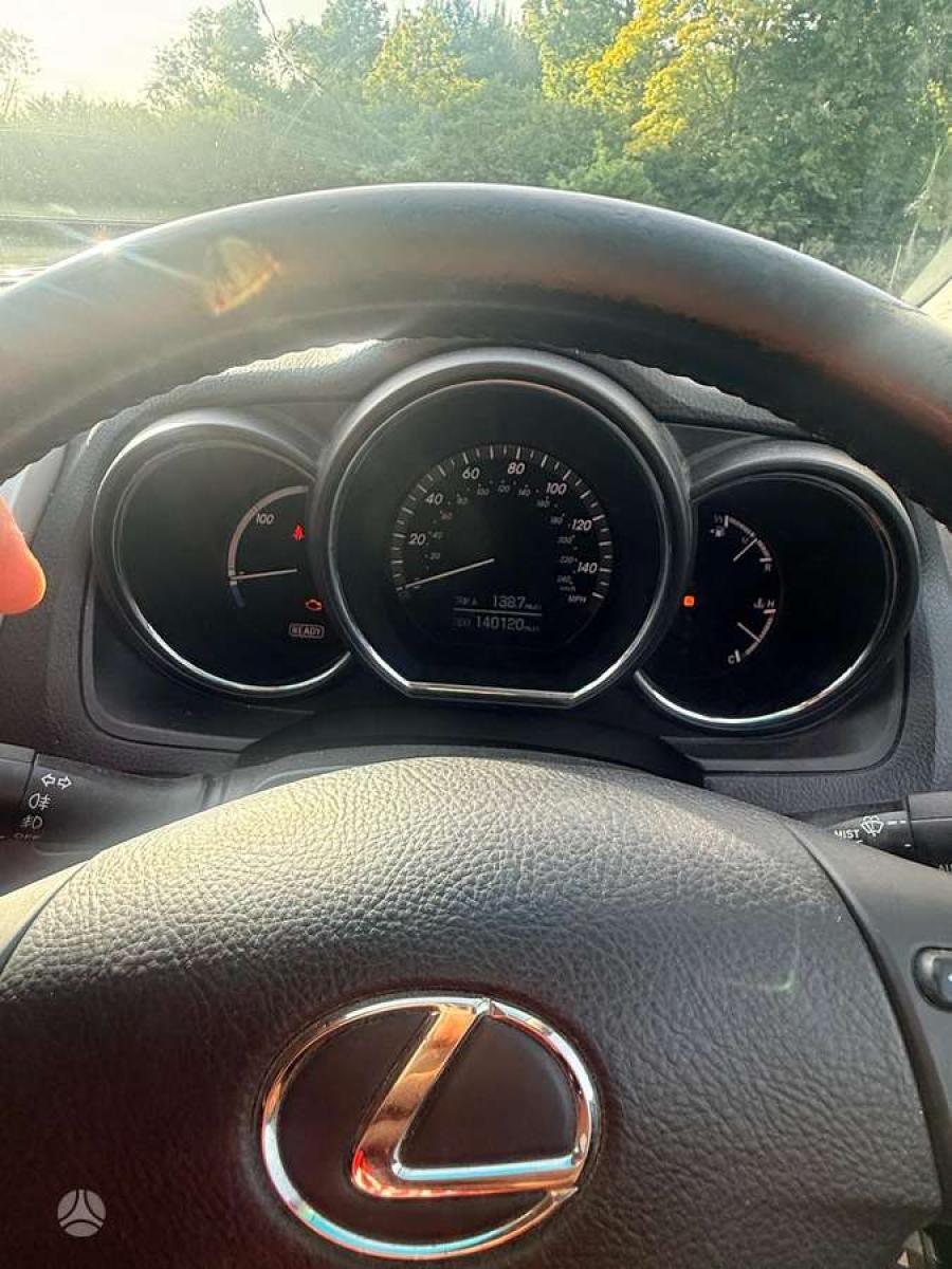 Pelēks Lexus RX 400h 2007 Šauļi, ar dzinēja tilpumu 0.00 L un nobraukumu 225 tūkst. km par 2600 €, foto 7 vietnē AUTOMOTO.COM.LV