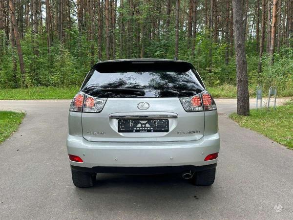 Grey Lexus RX 400h 2007 in Vilnius, with an engine capacity of 3.30 L and mileage of 243 thousand km for 6900 €, photo 4 on AUTOMOTO.COM.LV
