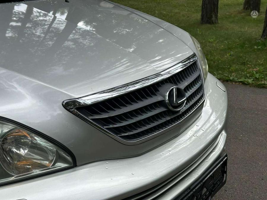 Pelēks Lexus RX 400h 2007 Viļņa, ar dzinēja tilpumu 3.30 L un nobraukumu 243 tūkst. km par 6900 €, foto 9 vietnē AUTOMOTO.COM.LV