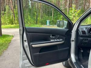 Pelēks Lexus RX 400h 2007 Viļņa, ar dzinēja tilpumu 3.30 L un nobraukumu 243 tūkst. km par 6900 €, foto 29 vietnē AUTOMOTO.COM.LV