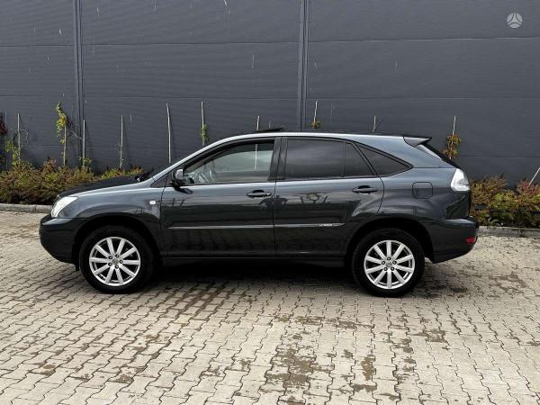 Grey Lexus RX 400h 2007 in Vilnius, with an engine capacity of 3.30 L and mileage of 280 thousand km for 4950 €, photo 8 on AUTOMOTO.COM.LV