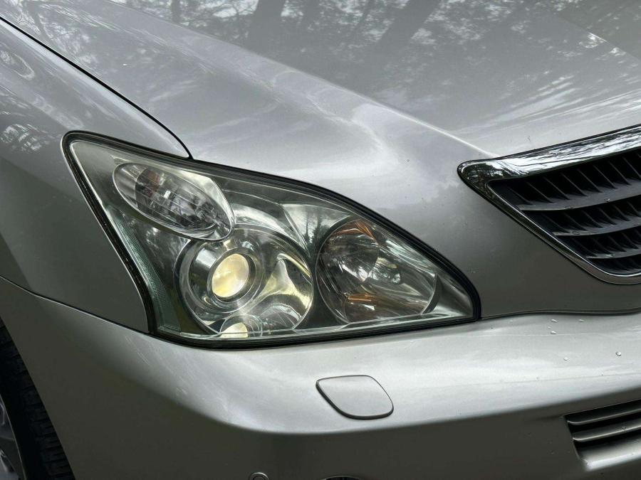 Pelēks Lexus RX 400h 2007 Viļņa, ar dzinēja tilpumu 3.31 L un nobraukumu 243 tūkst. km par 6700 €, foto 6 vietnē AUTOMOTO.COM.LV