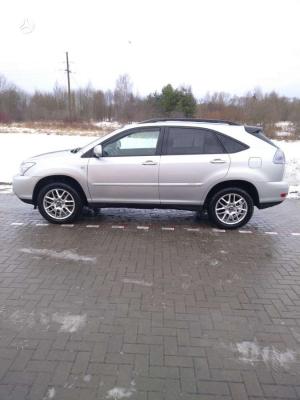 Pelēks Lexus RX 400h 2008 Viļņa, ar dzinēja tilpumu 3.31 L un nobraukumu 212 tūkst. km par 4950 €, foto  vietnē AUTOMOTO.COM.LV