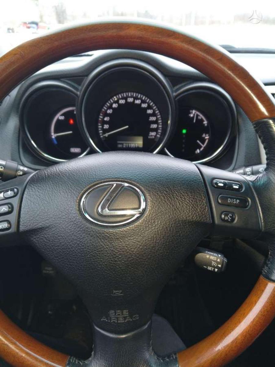 Pelēks Lexus RX 400h 2008 Viļņa, ar dzinēja tilpumu 3.31 L un nobraukumu 212 tūkst. km par 4950 €, foto 9 vietnē AUTOMOTO.COM.LV