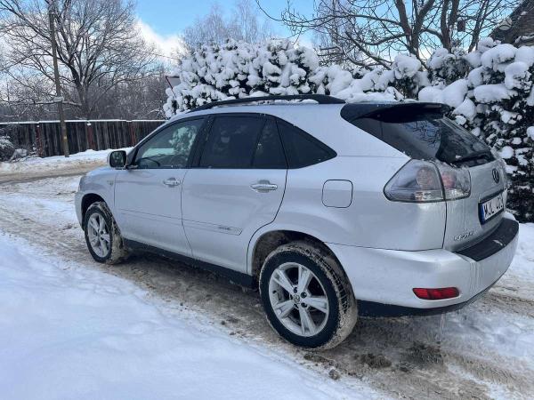 Pelēks Lexus RX 400h 2008 Viļņa, ar dzinēja tilpumu 3.30 L un nobraukumu 260 tūkst. km par 6650 €, foto 5 vietnē AUTOMOTO.COM.LV