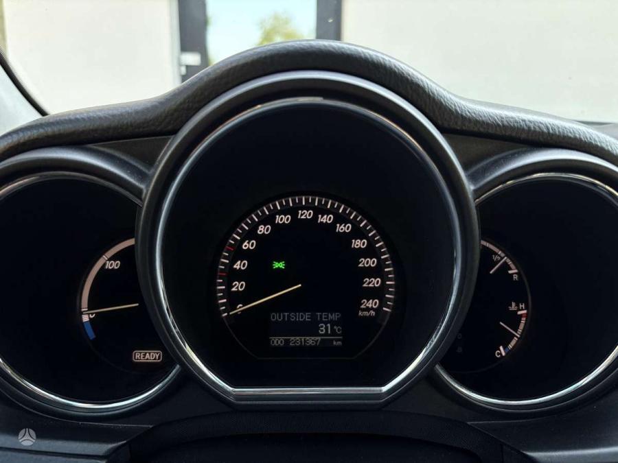 Pelēks Lexus RX 400h 2008 Viļņa, ar dzinēja tilpumu 3.31 L un nobraukumu 231 tūkst. km par 7500 €, foto 12 vietnē AUTOMOTO.COM.LV