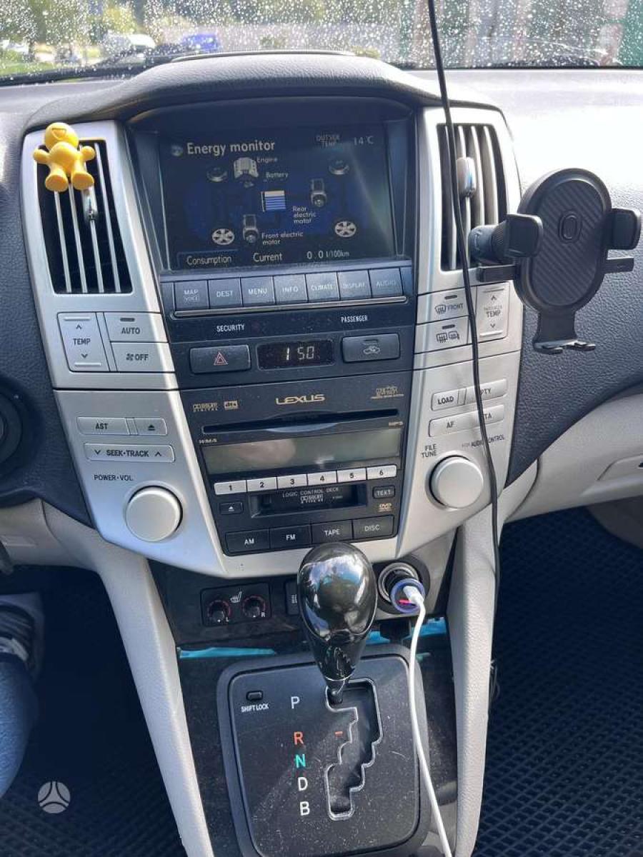 Grey Lexus RX 400h 2008 in Vilnius, with an engine capacity of 3.31 L and mileage of 285 thousand km for 5399 €, photo 25 on AUTOMOTO.COM.LV