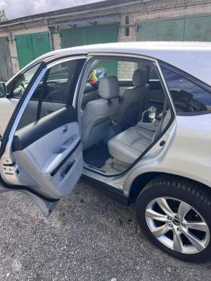 Grey Lexus RX 400h 2008 in Vilnius, with an engine capacity of 3.31 L and mileage of 285 thousand km for 5399 €, photo 29 on AUTOMOTO.COM.LV