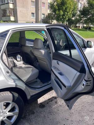 Grey Lexus RX 400h 2008 in Vilnius, with an engine capacity of 3.31 L and mileage of 285 thousand km for 5399 €, photo 31 on AUTOMOTO.COM.LV
