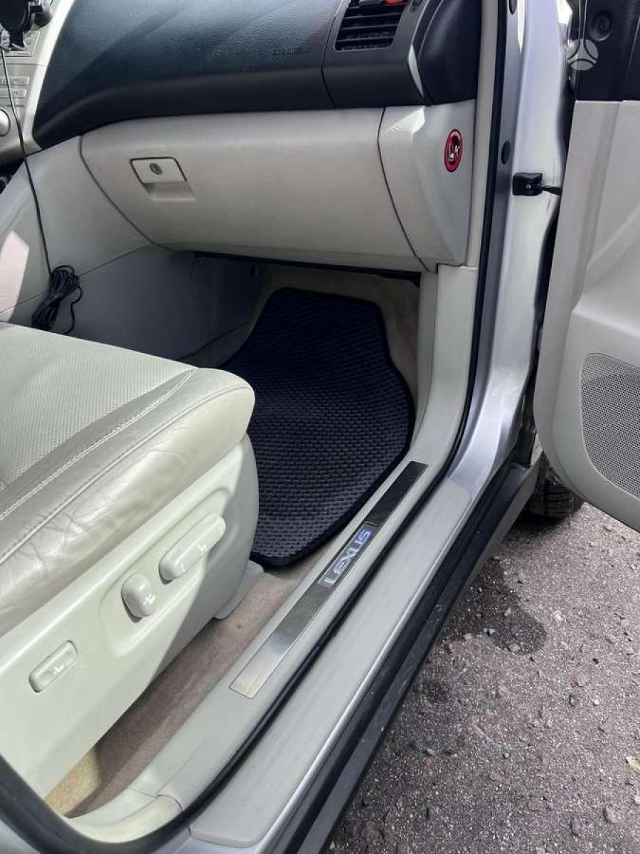 Grey Lexus RX 400h 2008 in Vilnius, with an engine capacity of 3.31 L and mileage of 285 thousand km for 5399 €, photo 35 on AUTOMOTO.COM.LV