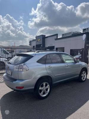 Grey Lexus RX 400h 2008 in Vilnius, with an engine capacity of 3.30 L and mileage of 240 thousand km for 5600 €, photo 5 on AUTOMOTO.COM.LV