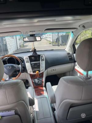 Grey Lexus RX 400h 2008 in Vilnius, with an engine capacity of 3.30 L and mileage of 240 thousand km for 5600 €, photo 11 on AUTOMOTO.COM.LV