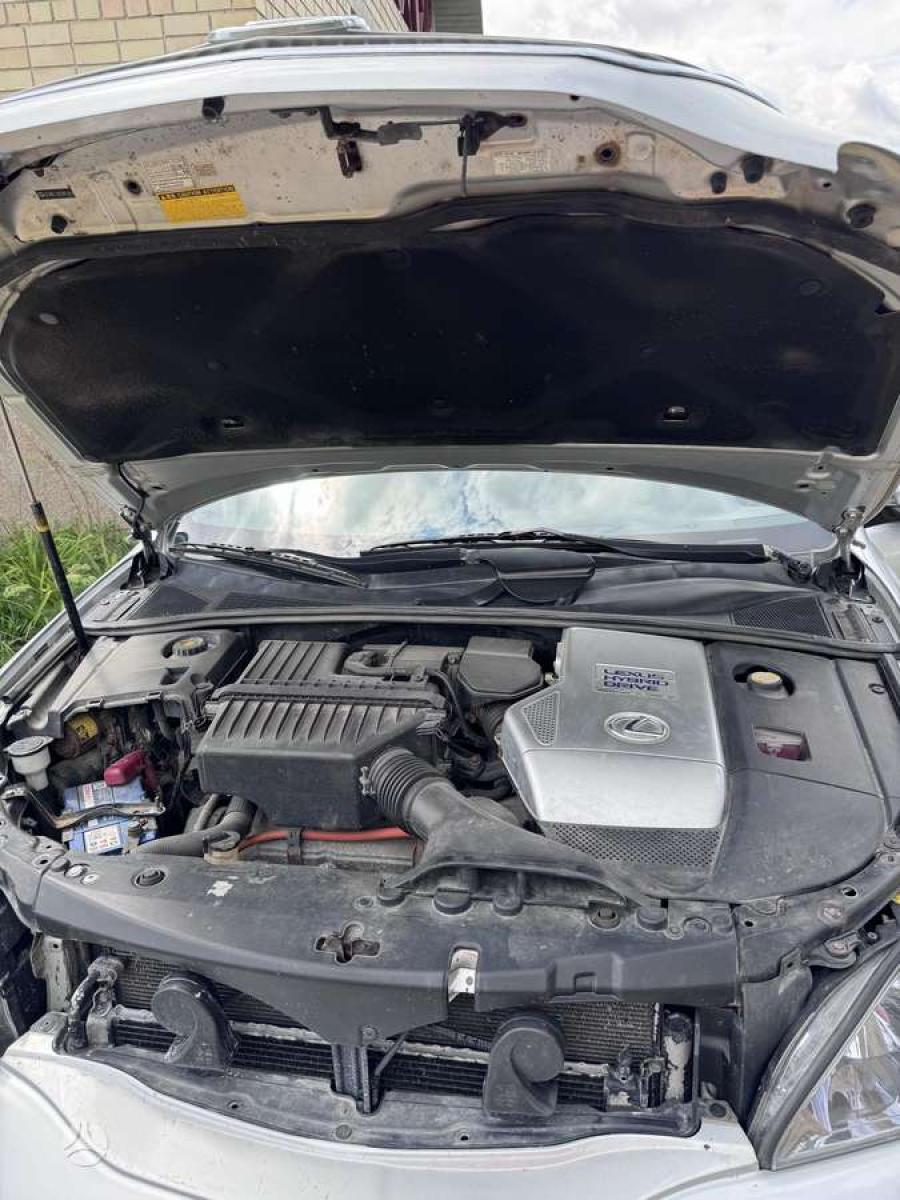 Pelēks Lexus RX 400h 2010 Trakai, ar dzinēja tilpumu 3.31 L un nobraukumu 400 tūkst. km par 7150 €, foto 11 vietnē AUTOMOTO.COM.LV