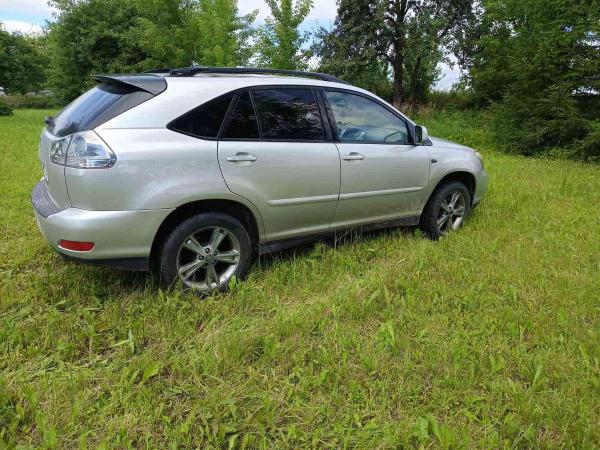 Grey Lexus RX 400h 2006 in Kaunas, with an engine capacity of 3.31 L and mileage of 322 thousand km for 4200 €, photo 2 on AUTOMOTO.COM.LV