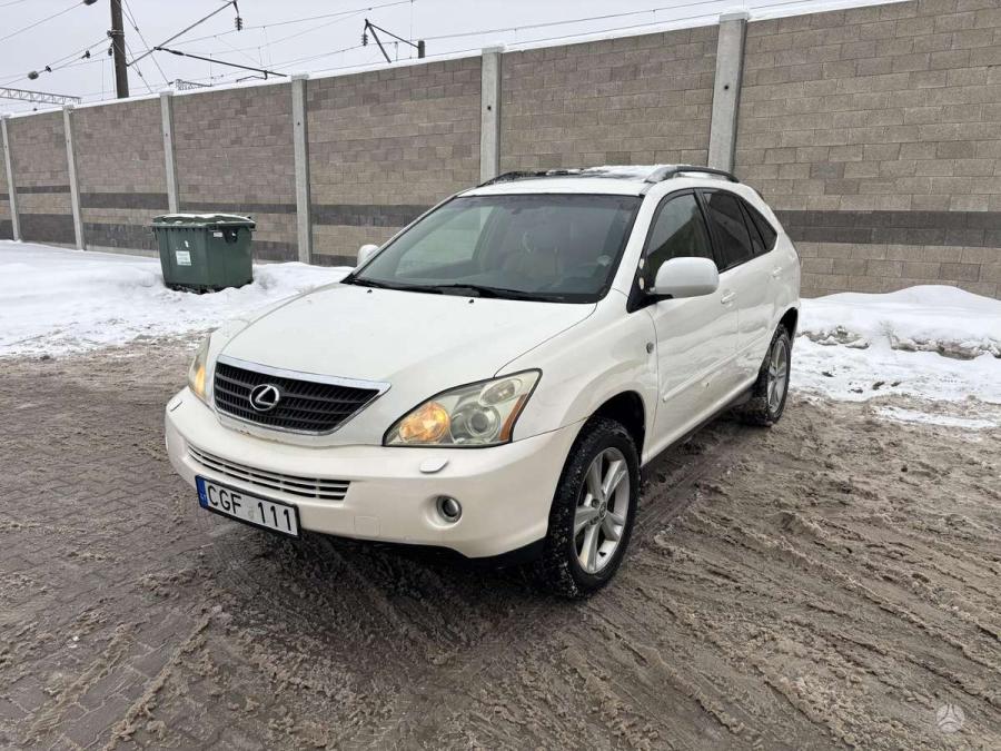 White Lexus RX 400h 2006 in Vilnius, with an engine capacity of 3.31 L and mileage of 272 thousand km for 3700 €, photo 1 on AUTOMOTO.COM.LV