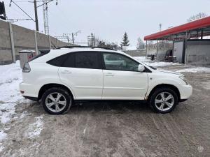 White Lexus RX 400h 2006 in Vilnius, with an engine capacity of 3.31 L and mileage of 272 thousand km for 3700 €, photo 4 on AUTOMOTO.COM.LV