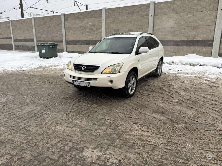 White Lexus RX 400h 2006 in Vilnius, with an engine capacity of 3.31 L and mileage of 272 thousand km for 3700 €, photo 7 on AUTOMOTO.COM.LV
