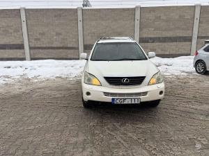 White Lexus RX 400h 2006 in Vilnius, with an engine capacity of 3.31 L and mileage of 272 thousand km for 3700 €, photo 8 on AUTOMOTO.COM.LV