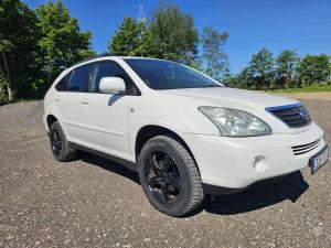 White Lexus RX 400h 2006 in Kaunas, with an engine capacity of 3.30 L and mileage of 361 thousand km for 4750 €, photo 3 on AUTOMOTO.COM.LV