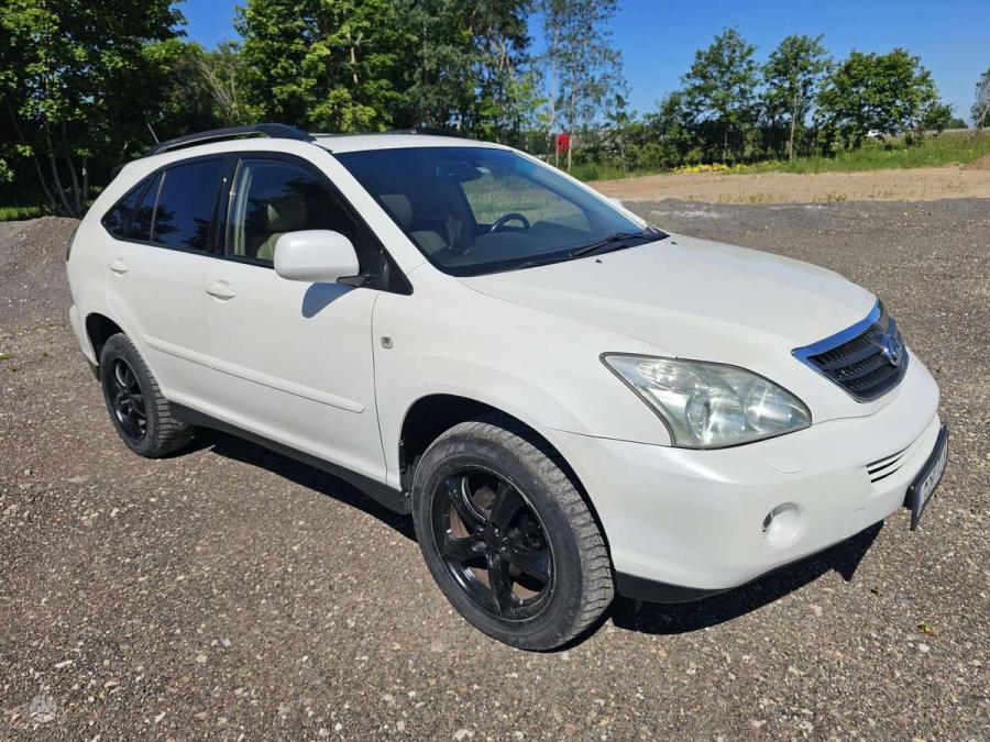 White Lexus RX 400h 2006 in Kaunas, with an engine capacity of 3.30 L and mileage of 361 thousand km for 4750 €, photo 5 on AUTOMOTO.COM.LV