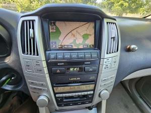 White Lexus RX 400h 2006 in Kaunas, with an engine capacity of 3.30 L and mileage of 361 thousand km for 4750 €, photo 36 on AUTOMOTO.COM.LV