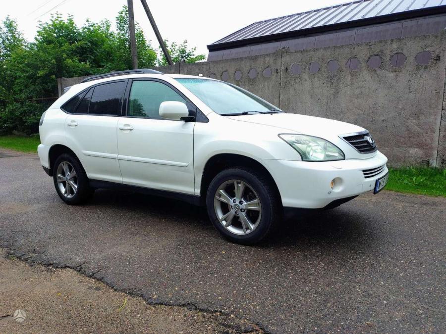 White Lexus RX 400h 2006 in Vilnius, with an engine capacity of 3.30 L and mileage of 193 thousand km for 3800 €, photo 3 on AUTOMOTO.COM.LV