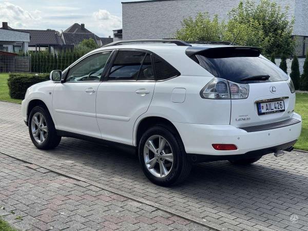 Лексус RX 400h 2006 в Шяуляй на AUTOMOTO.COM.LV Белый Лексус RX 400h 2006 в Шяуляй, объемом двигателя 3.31 л и пробегом 305 тыс. км за 5100 €, фото 7 на AUTOMOTO.COM.LV