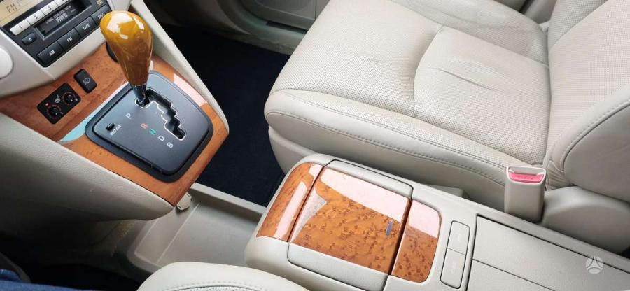 Белый Лексус RX 400h 2007 в Вильнюс, объемом двигателя 3.30 л и пробегом 379 тыс. км за 6900 €, фото 13 на AUTOMOTO.COM.LV