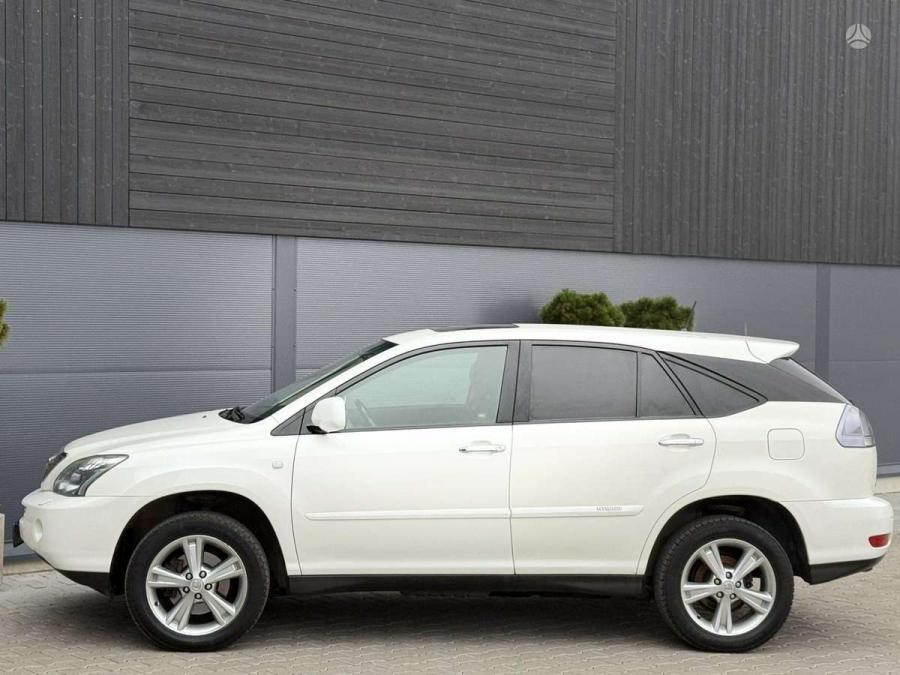 White Lexus RX 400h 2008 in Siauliai, with an engine capacity of 3.31 L and mileage of 267 thousand km for 7350 €, photo 10 on AUTOMOTO.COM.LV