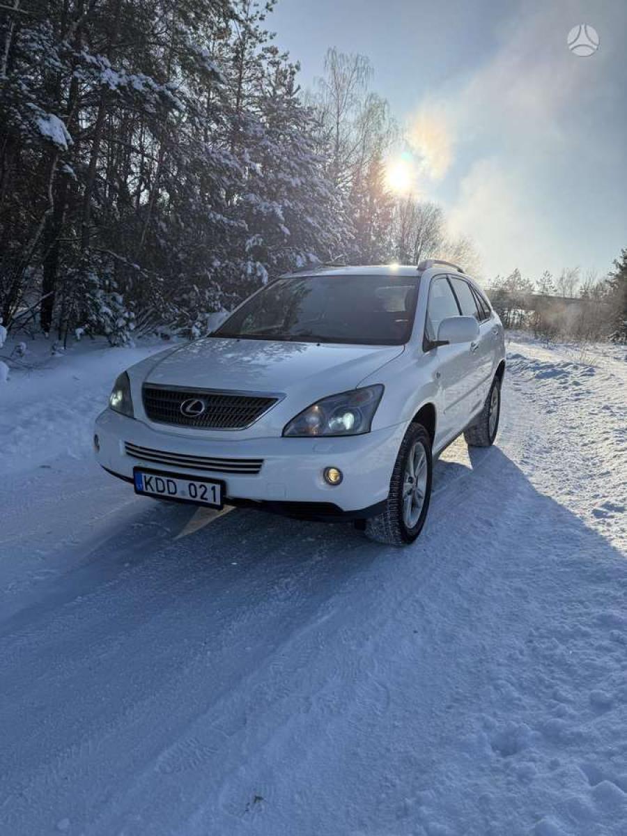 White Lexus RX 400h 2008 in Vilnius, with an engine capacity of 3.31 L and mileage of 435 thousand km for 5900 €, photo 1 on AUTOMOTO.COM.LV