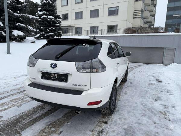 Balts Lexus RX 400h 2008 Viļņa, ar dzinēja tilpumu 3.30 L un nobraukumu 290 tūkst. km par 5850 €, foto 2 vietnē AUTOMOTO.COM.LV