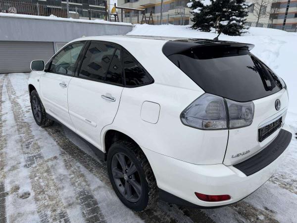 Balts Lexus RX 400h 2008 Viļņa, ar dzinēja tilpumu 3.30 L un nobraukumu 290 tūkst. km par 5850 €, foto 4 vietnē AUTOMOTO.COM.LV